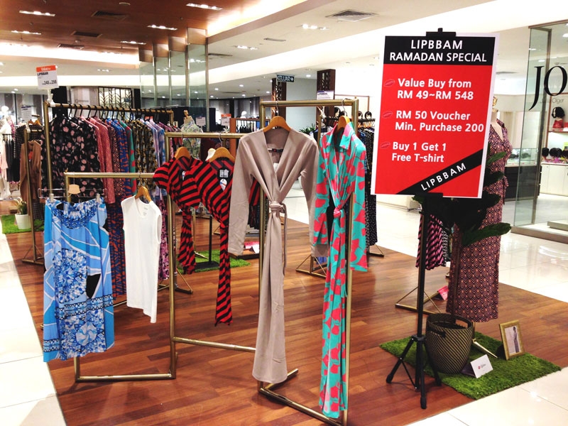 Accessing the ASEAN Consumer Market: Fashion and Accessories (Executive ...